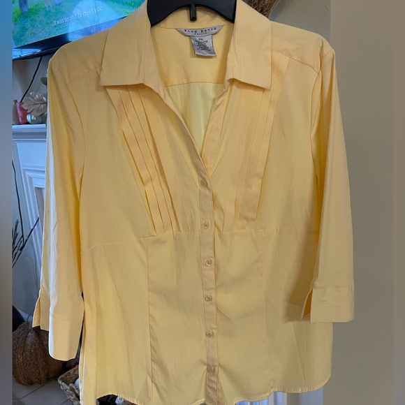 Fred David | Tops | Yellow Buttonup Womens Top Petite Xl | Poshmark